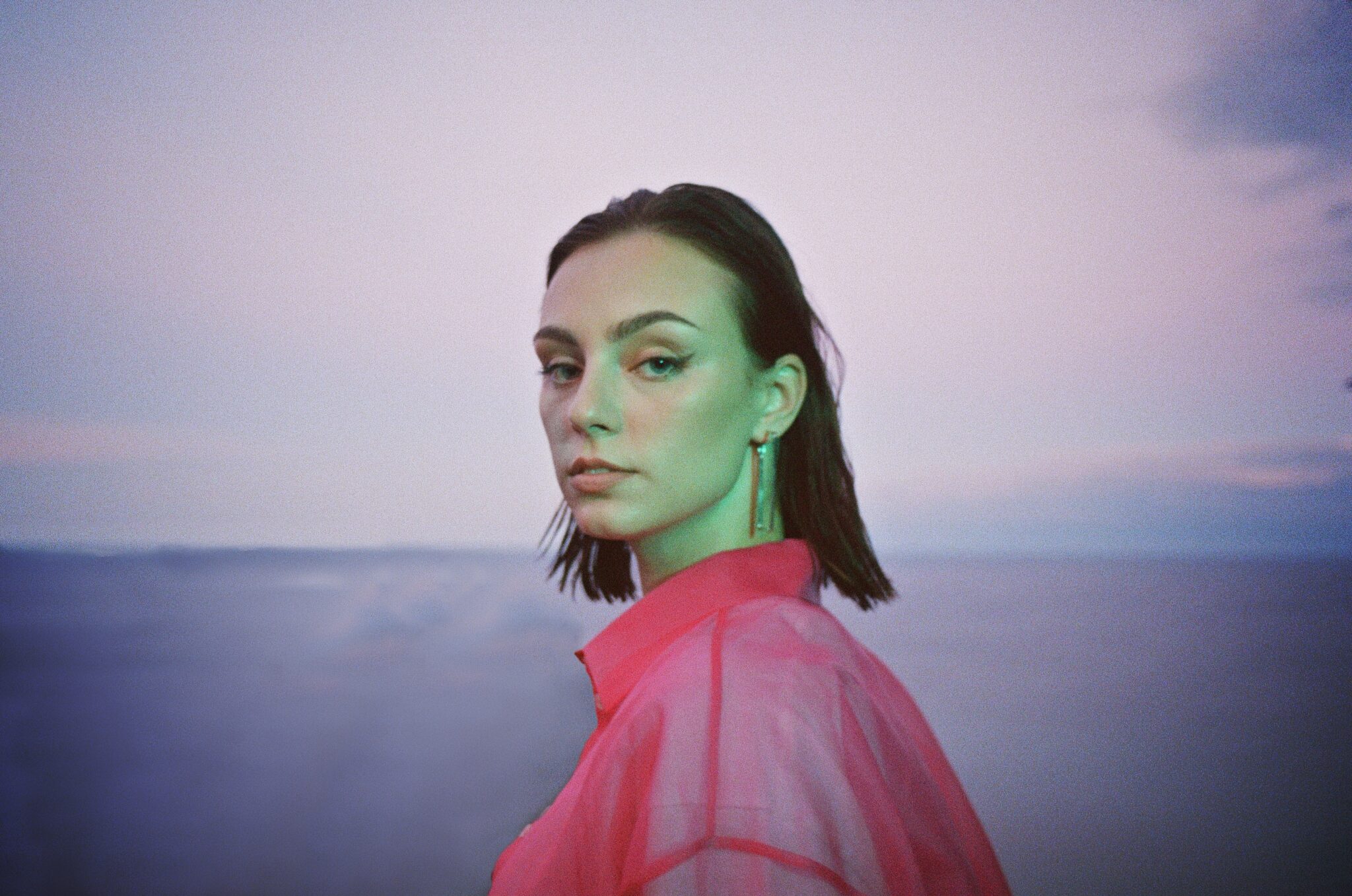 Canadian Artist CARYS Talks Her Debut EP, ‘To Anyone Like Me’ – XMPL ...